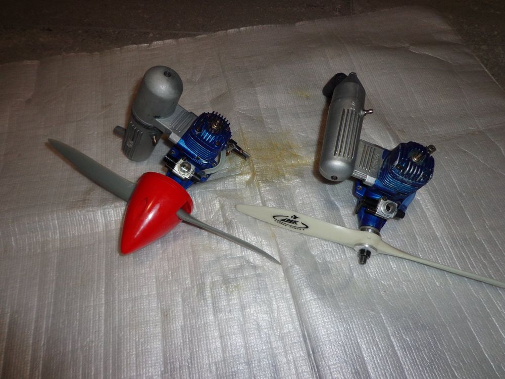 2 Modellmotoren, OS 40 LA (6.49ccm) (2) (Gebraucht) in Camorino für CHF ...