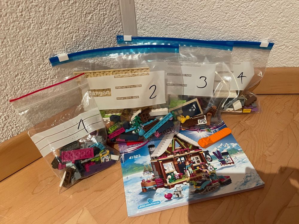 Lego Friends Ski-Hütte 41323 (Gebraucht) in Dietikon für CHF 20 – mit ...