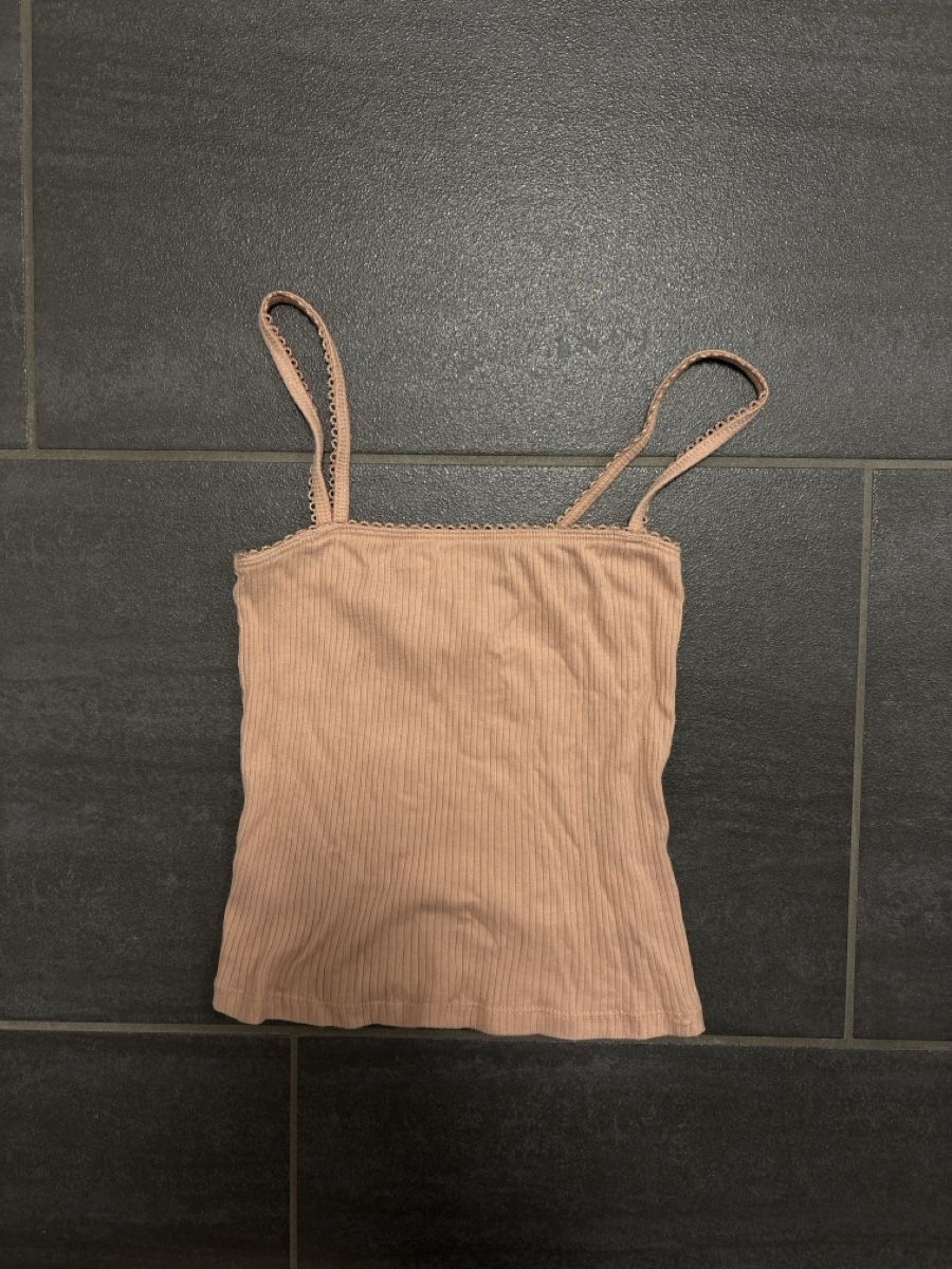 H&M Divided Top XS (Gebraucht) in Rümlang für CHF 3 – mit Lieferung auf ...