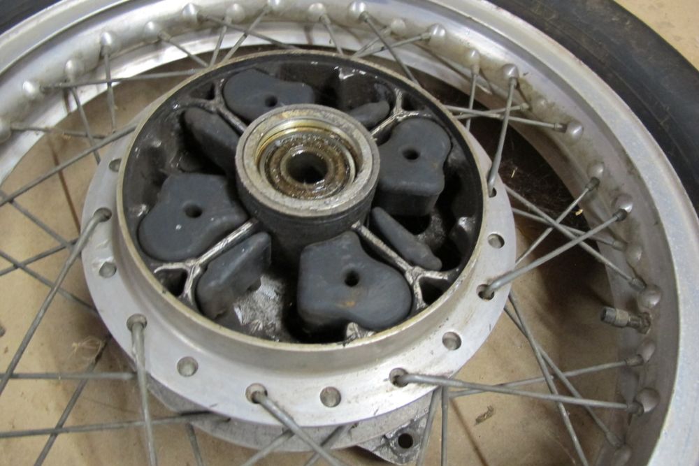 Honda CB 750 Four K0-K6 CB750K2 Räder spezial Hochschulter | Acheter sur Ricardo