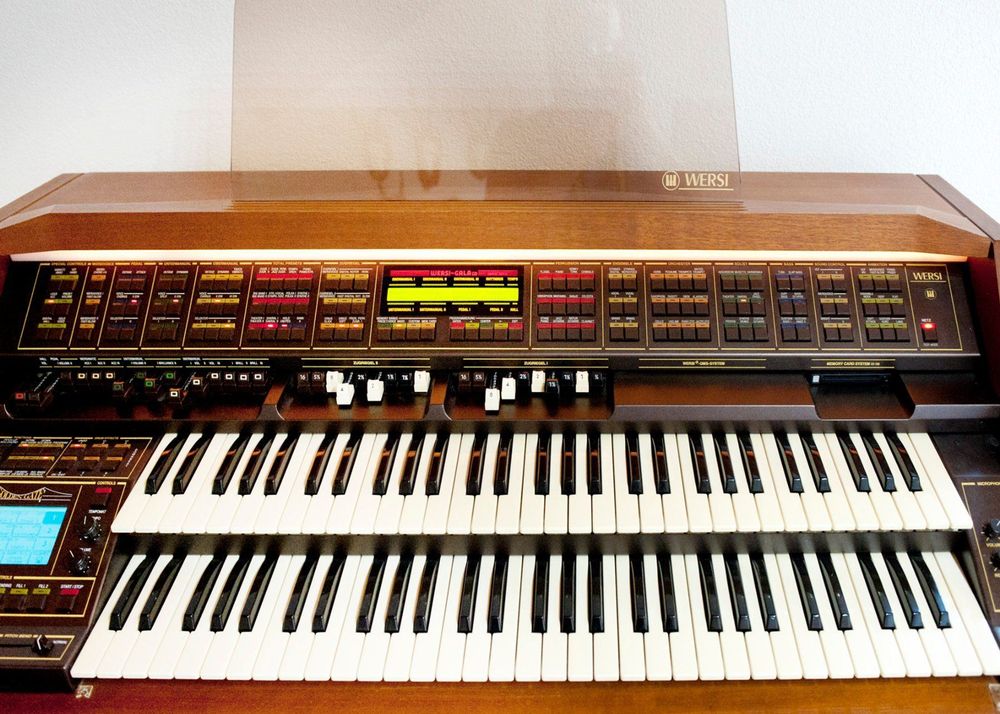 Wersi Orgel mit Golden Gate (Gebraucht) in Lützelflüh-Goldb für CHF 860 ...