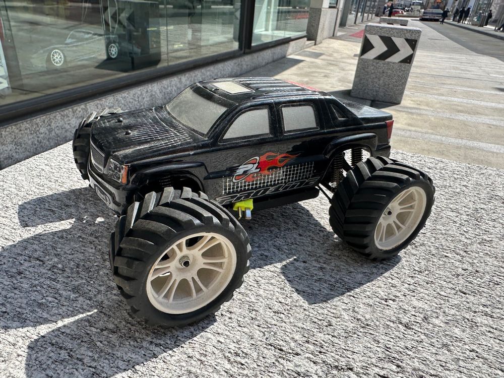 Xray M18Mt - 4Wd 1/18 Micro Monster Truck novak (Gebraucht) in Chiasso ...