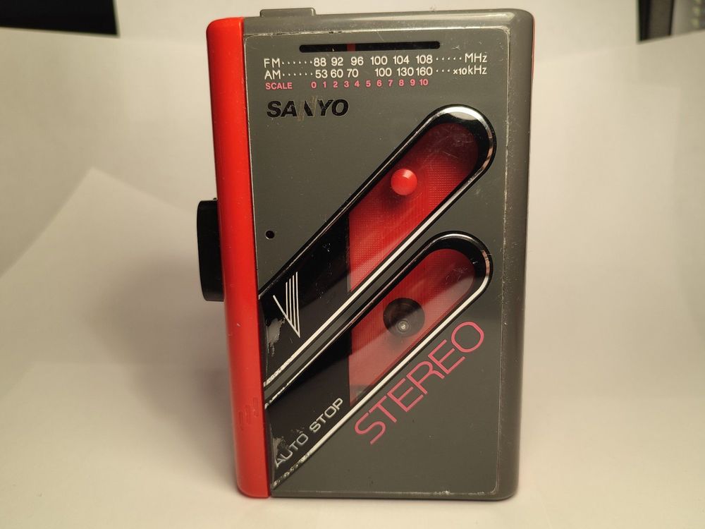 Walkman Sanyo (Gebraucht) in treyvaux für CHF 36 – mit Lieferung auf ...