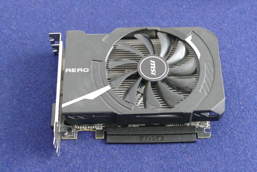 MSI Radeon RX 560 AERO ITX OC 4 GB | Kaufen auf Ricardo