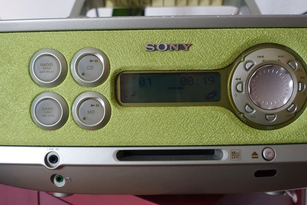 Sony ZS-M30 Minidisc Player/Recorder, CD Player, AM/FM Radio (Gebraucht) in Rietheim für CHF 105 ...