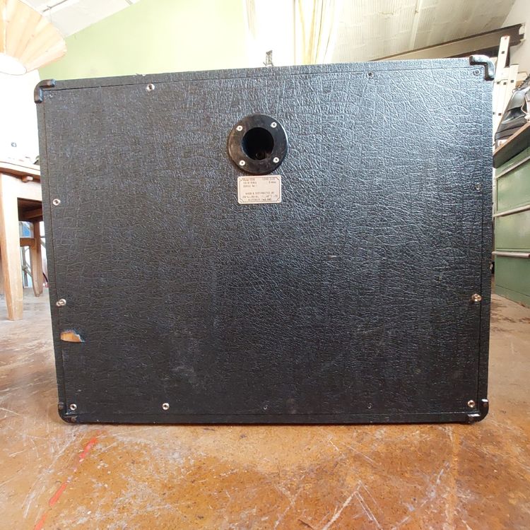 Marshall 2x12' Box leer (Gebraucht) in Schaffhausen für CHF 85 – nur ...