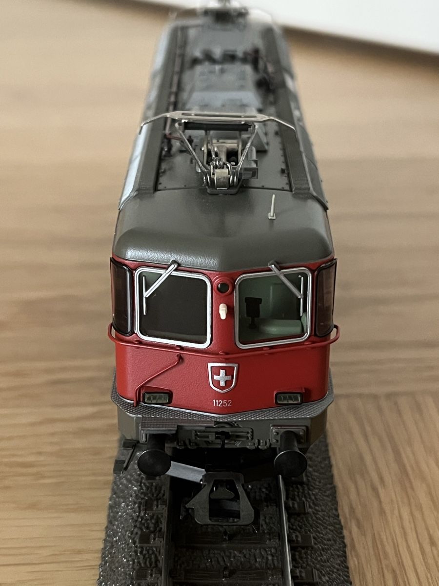 SBB Re 4/4 II Märklin digital (Gebraucht) in Basel für CHF 140 – mit Lieferung auf Ricardo kaufen