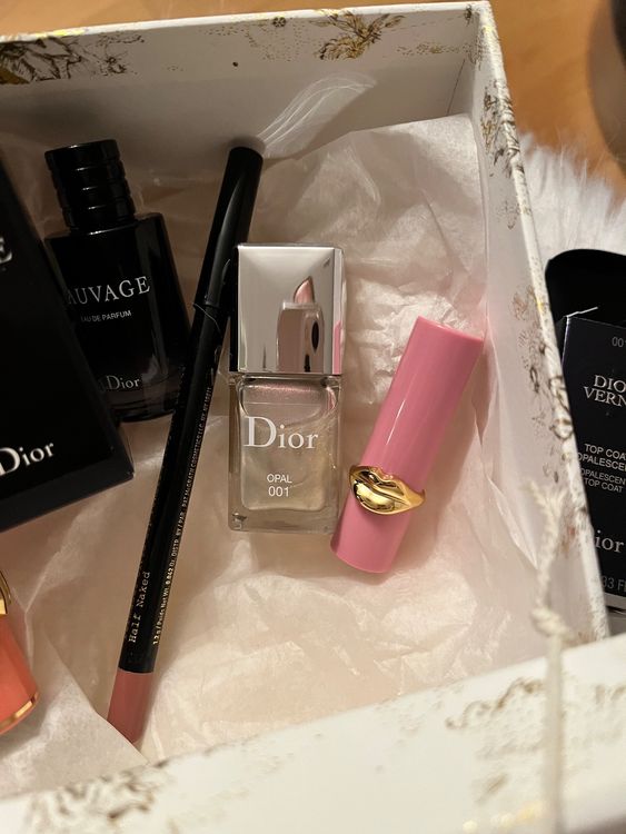 DIOR Beauty Box 2021 ab 1.- Fr. Gesamtwert über Fr. 150.- (Neu und ...