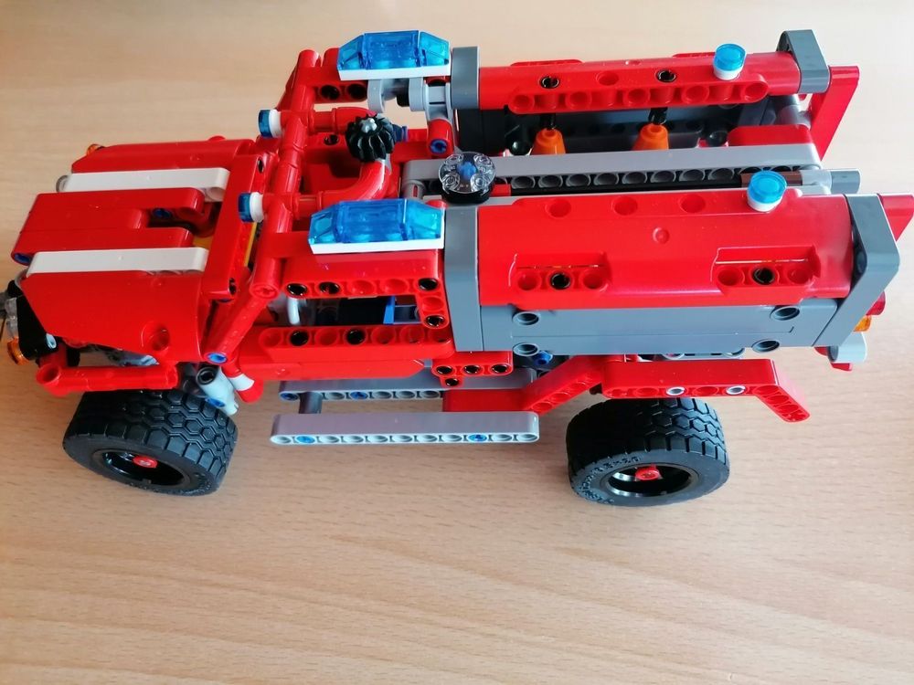 LEGO Technic First Responder 42075 | Kaufen auf Ricardo