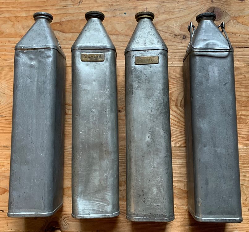 Je 2 Stk Mg Oel- und Petrolkanister der CH Armee (Gebraucht) in ...
