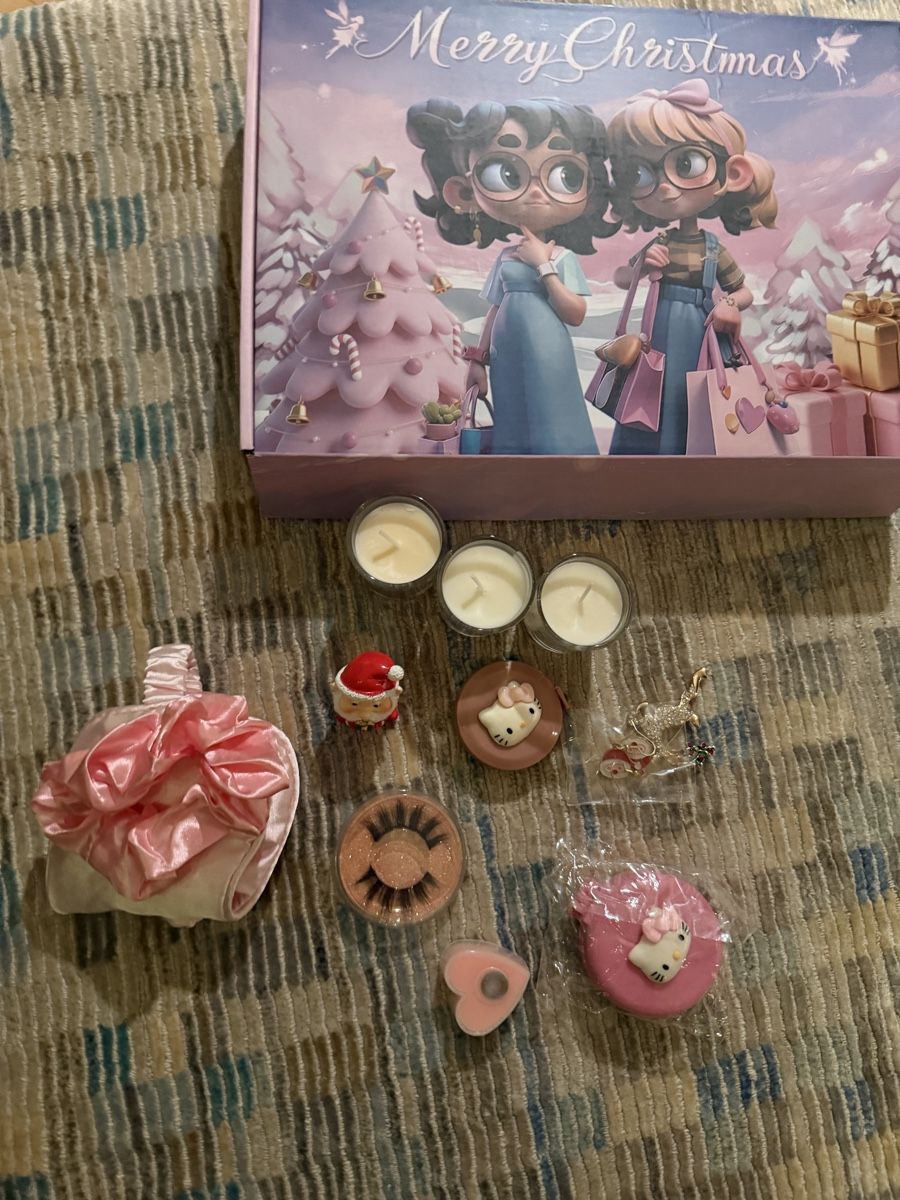 Parts fromChristmas Mystery Box with Candles and Accessorie (Neu ...