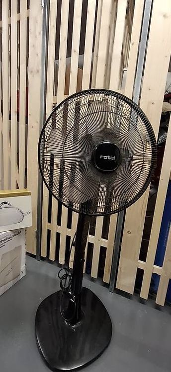 Rotel Stand Fan (Gebraucht) in Châtelaine für CHF 20 – nur Abholung auf ...