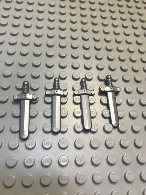 Lego Castle-Ritter Schwert (76764) (Gebraucht) in Basel für CHF 2.4 ...