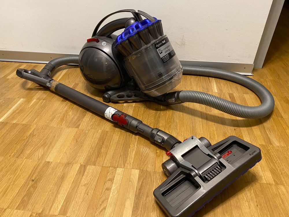 Dyson ball DC 37 complete allergy - Staubsauger (Gebraucht) in Rotkreuz ...