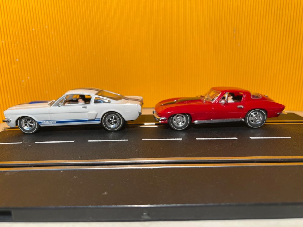 2 Slotcars – Ford Mustang Shelby & Corvette Sting Ray 1:32 | Kaufen auf ...