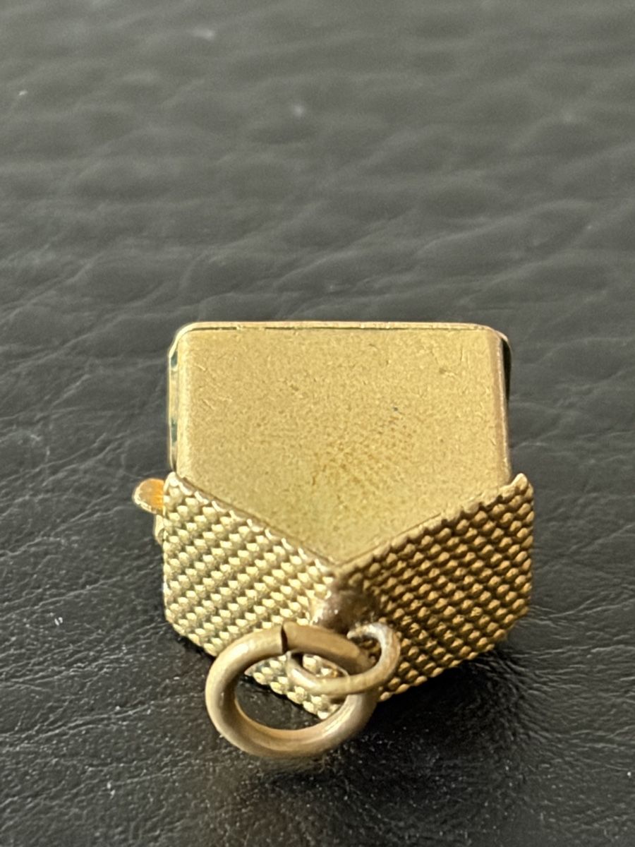 Vintage Schweizer Chalet-Anhänger Messing graviert Schiller (Gebraucht ...