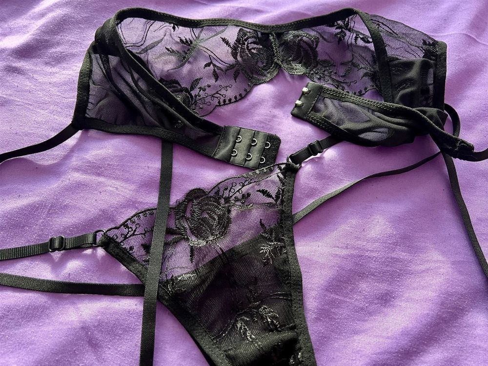 Sexy Straps-Set | Kaufen auf Ricardo