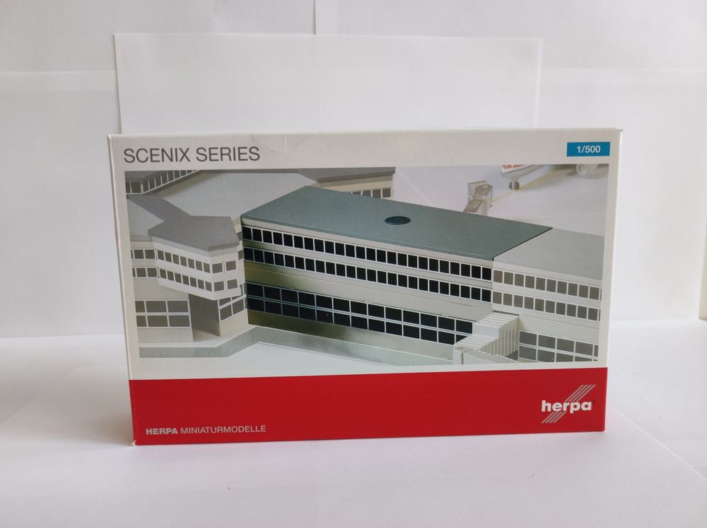 Herpa Wings Scenix Series Airport Terminal im Massstab 1:500 | Kaufen ...