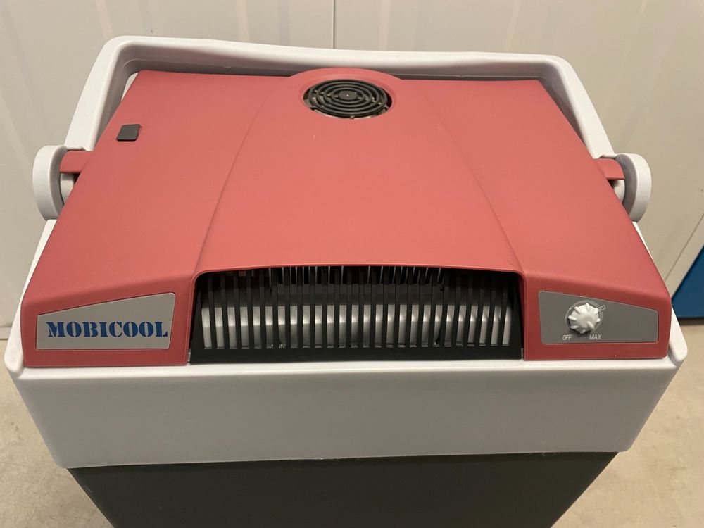 Kühlbox Waeco Mobicool G 30 AC/DC (29 l) (Gebraucht) in Zürich für CHF 45 – nur Abholung auf ...