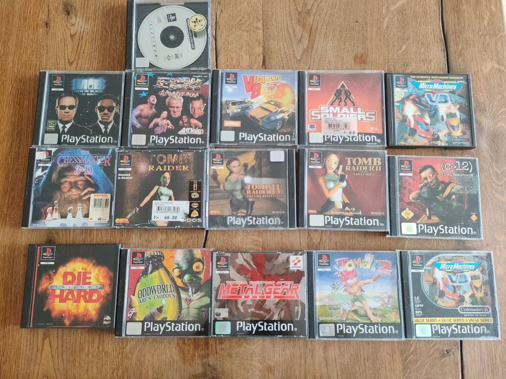 PS1 - 15 Spiele (Tombi, Tomb Raider, Metal Gear...) | Kaufen auf Ricardo