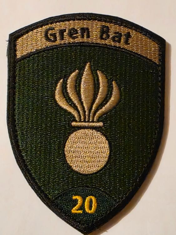 Grenadier Badge mit Klett Gren Bat 20 Grun Original (Gebraucht) in Nyon ...