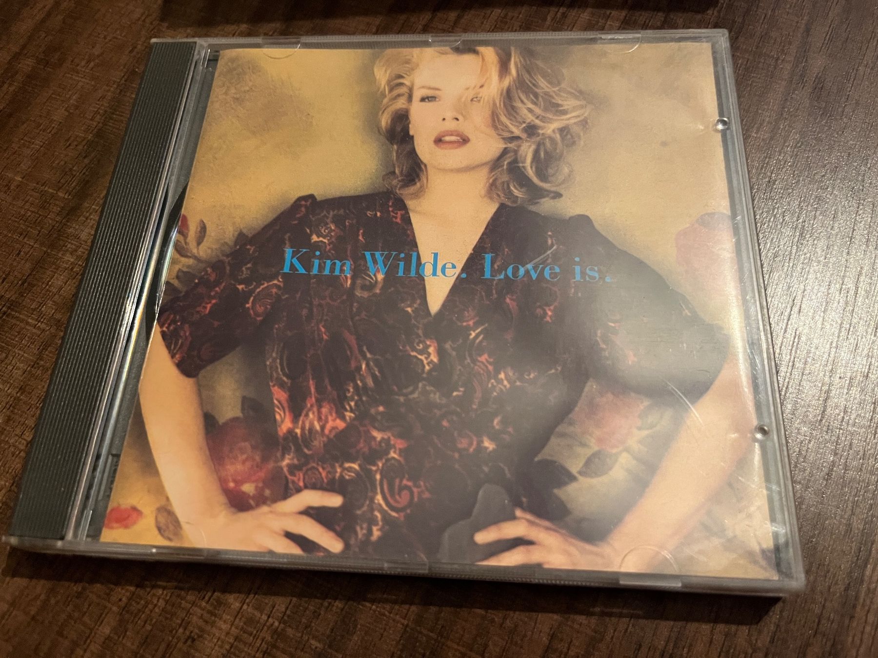 Kim Wilde - Love Is. (CD, Album) 💿 (Gebraucht) in Sierre für CHF 2.5 ...