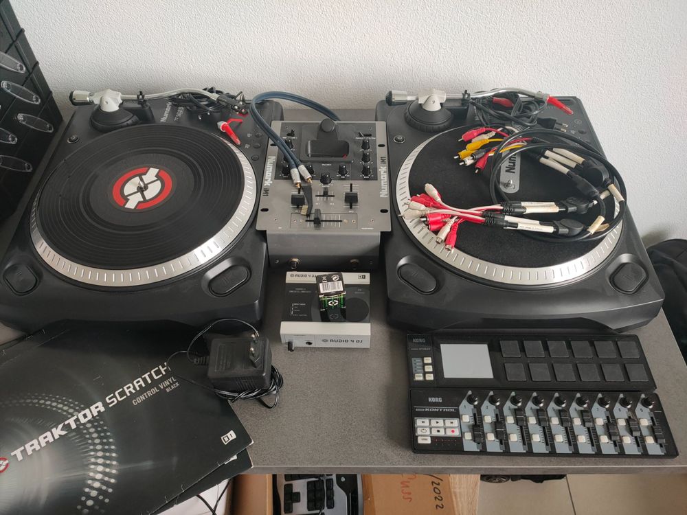 DJ Set Numark / Traktor Scratch (Defekt) in Unterterzen für CHF 83 ...