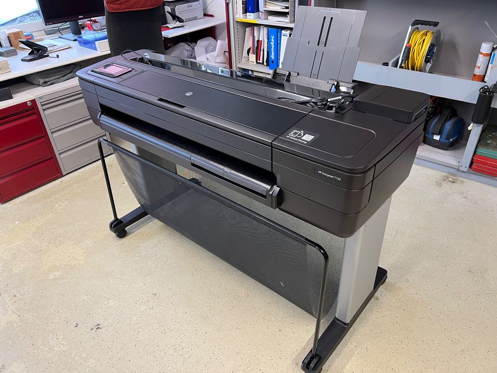 Plotter Designjet T730 (Neu (gemäss Beschreibung)) in Sedrun für CHF ...