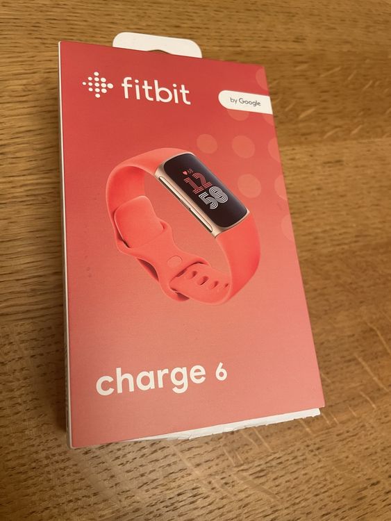 Fitbit Charge 6 Fitness Tracker - New in Box! | Kaufen auf Ricardo