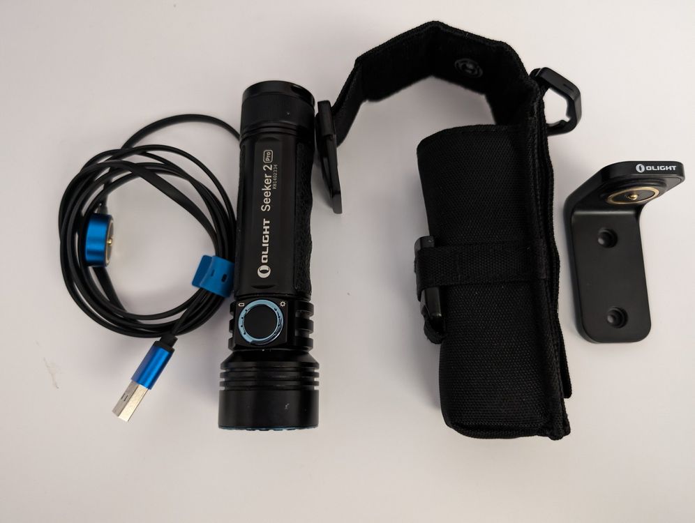 Olight Seeker 2 Pro | Kaufen auf Ricardo