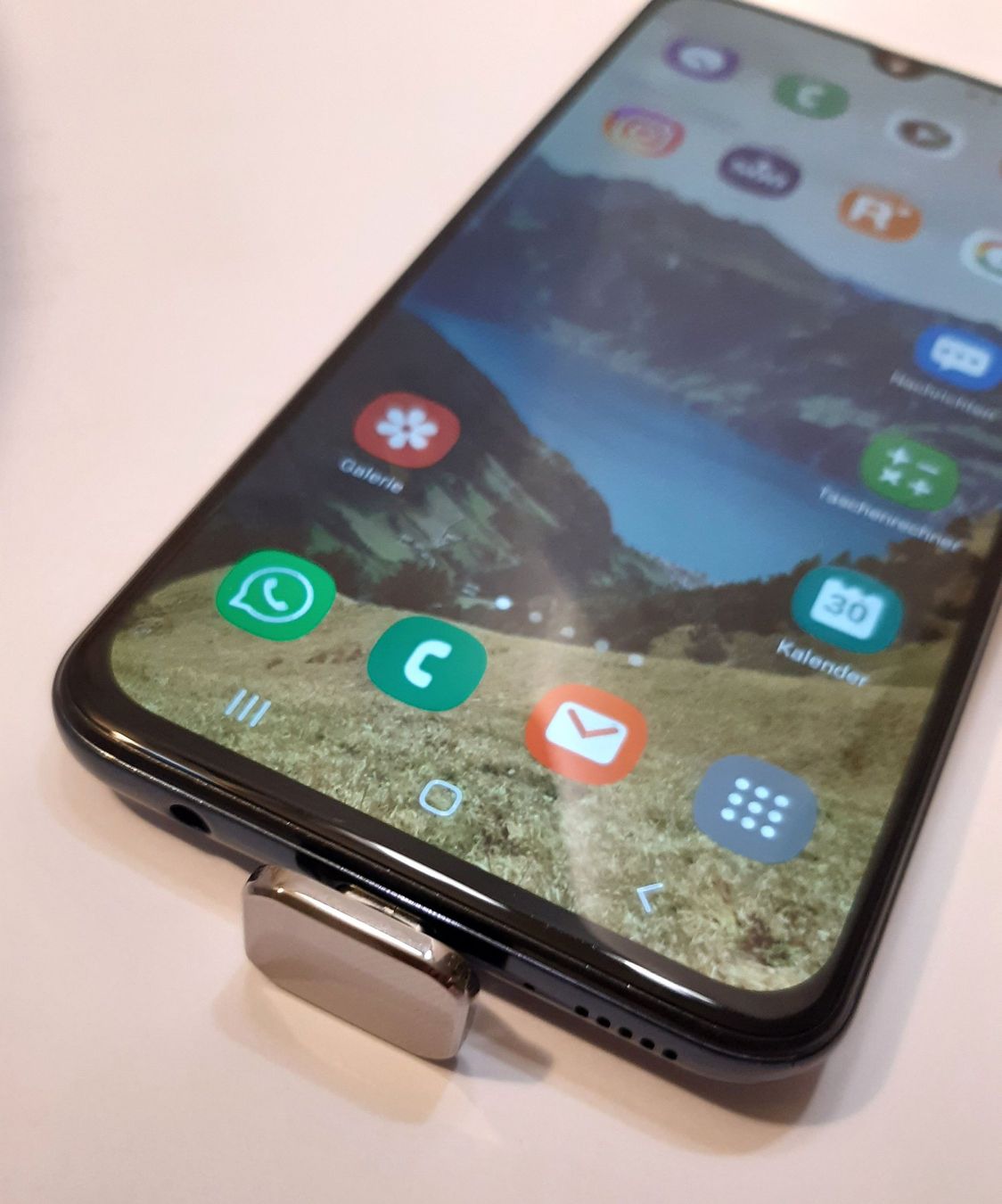 NEU USB-C Mini 3.0 Memory Stick 64 GB inkl. Adapter (Neuf avec ...