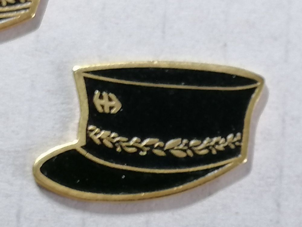 5 x Pin SBB Eisenbahn Zug Hut Pins (Gebraucht) in Matzingen für CHF 1 ...