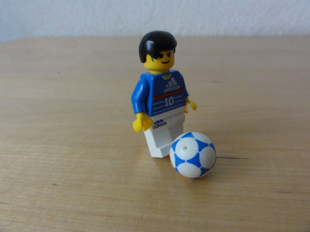 LEGO Figur Fussballspieler "Nr.10 Zidane" | Kaufen auf Ricardo