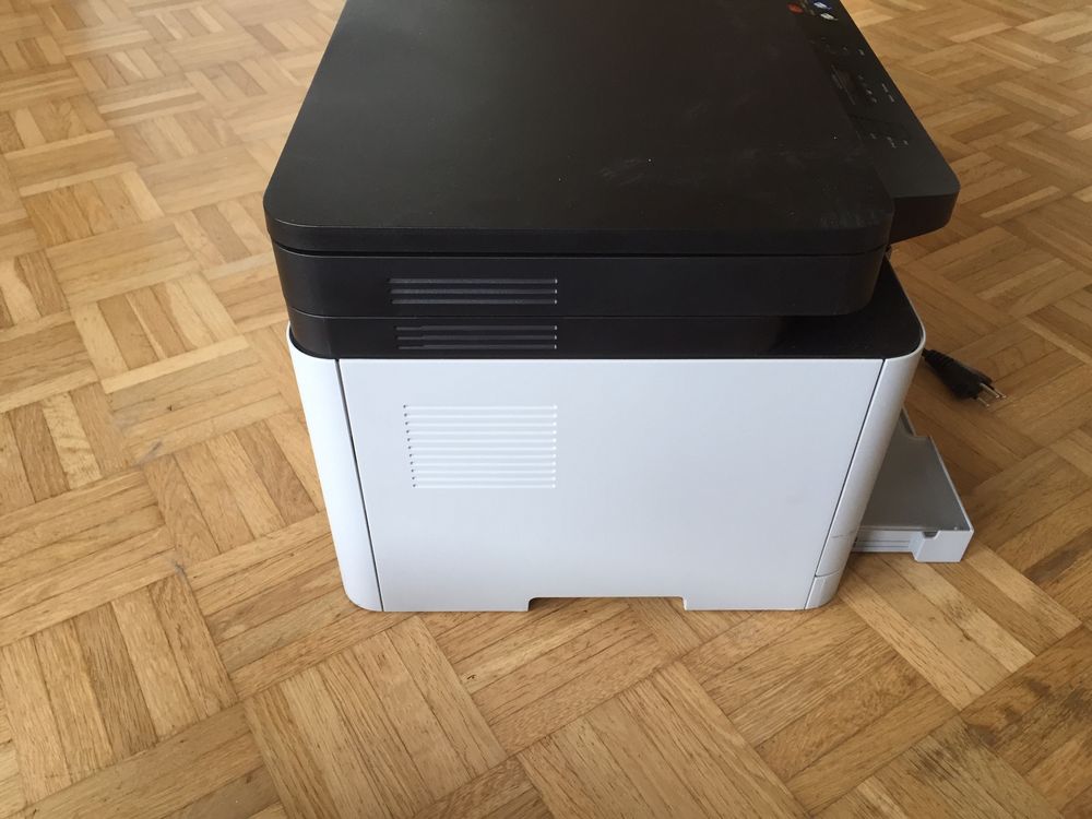 Samsung Laser Farbdrucker (Defekt) in Wichtrach für CHF 2 – mit Lieferung auf Ricardo kaufen