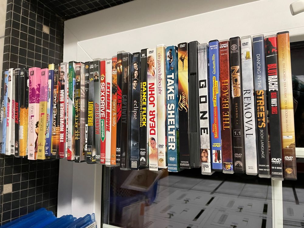 GROSSE DVD SAMMLUNG | Kaufen auf Ricardo