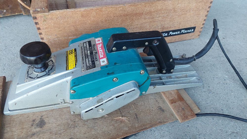 Makita Zimmermannshobel 1805B (Gebraucht) in Niederuzwil für CHF 270 ...