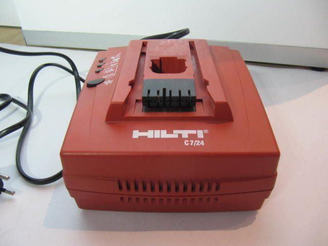 Ladegerät C7/24 Hilti Akku (Gebraucht) in Gams für CHF 16 – mit Lieferung auf Ricardo kaufen