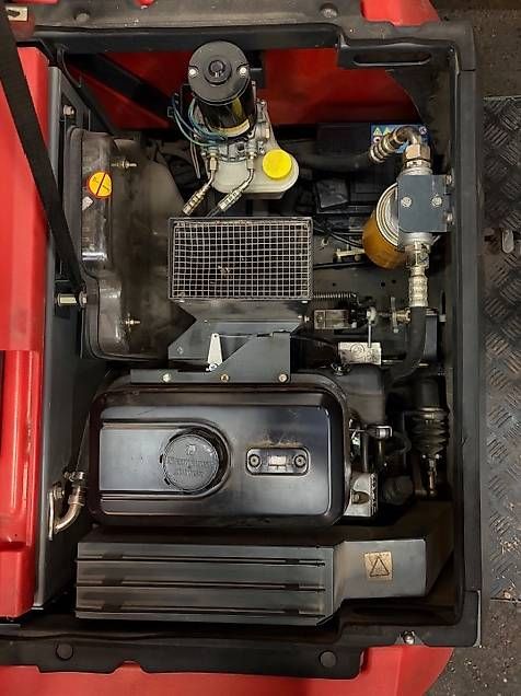 HAKO Jonas 980 HV Sitz-Kehrsaugmaschine (Gebraucht) in Valangin für CHF ...