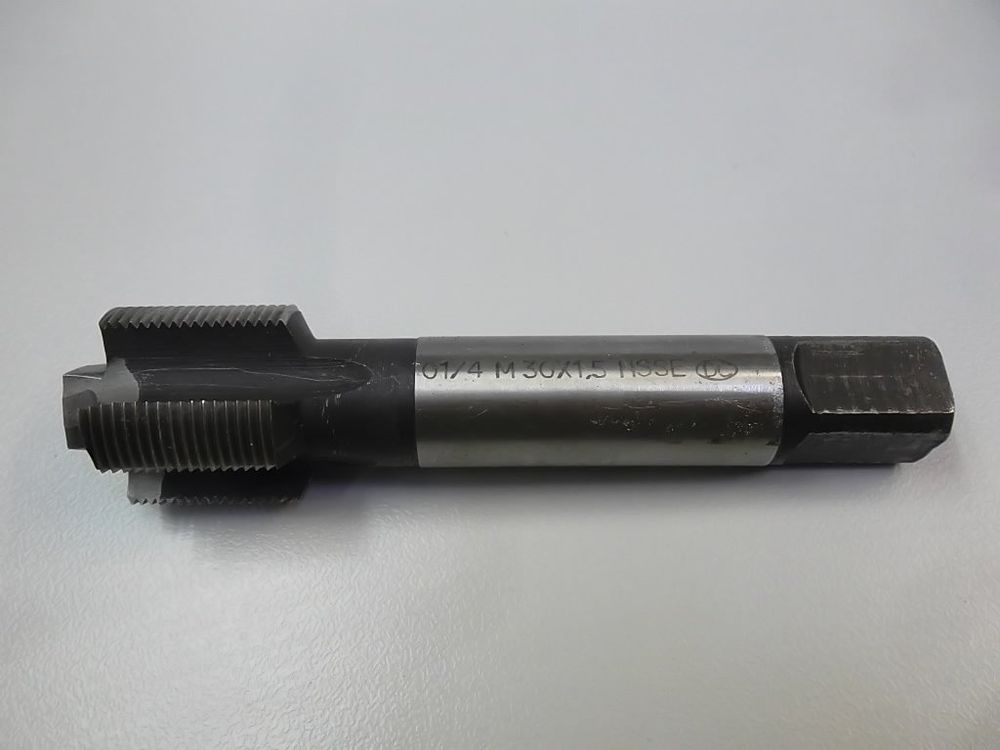 Gewindebohrer M30x1.5 (Gebraucht) in Winterthur für CHF 35 – mit Lieferung auf Ricardo kaufen