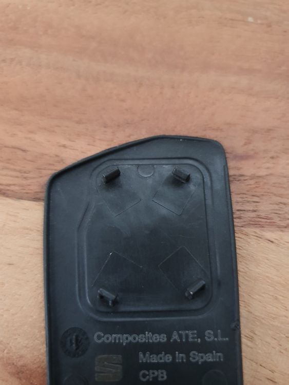 Cupra Member Box Schlüssel + Harmband aus echtem Carbon neu | Kaufen ...