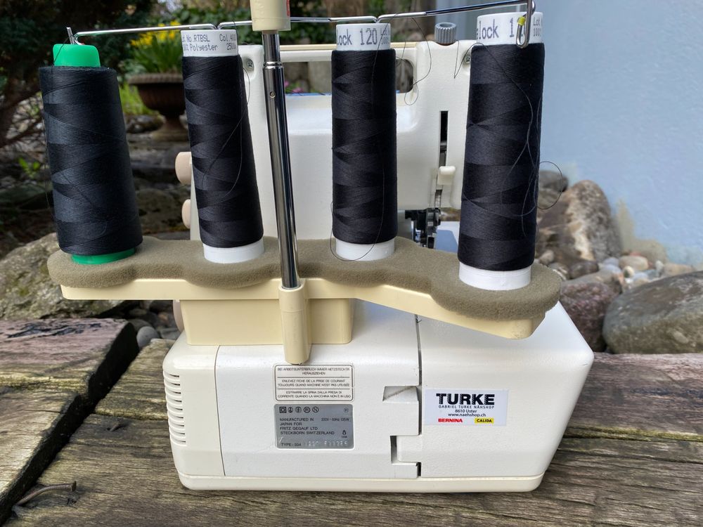 Overlock Bernette 334DS by Bernina (Gebraucht) in Uster für CHF 101 ...