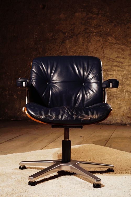 Der Eames Lounge Chair unter den Sesseln -Giroflex-K.Dittert (Gebraucht ...