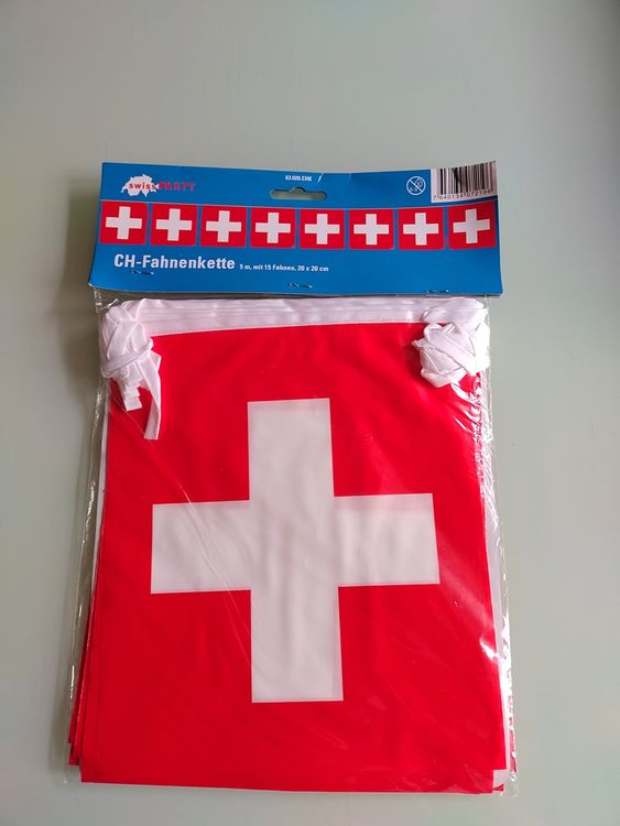 Swiss Party Fahnenkette 🇨🇭 5m Deko Schweiz (Neu und originalverpackt ...