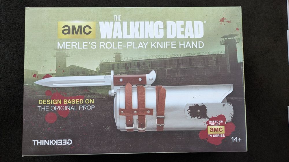ThinkGeek - The Walking Dead Merle's Role-play Knife Hand (Gebraucht ...