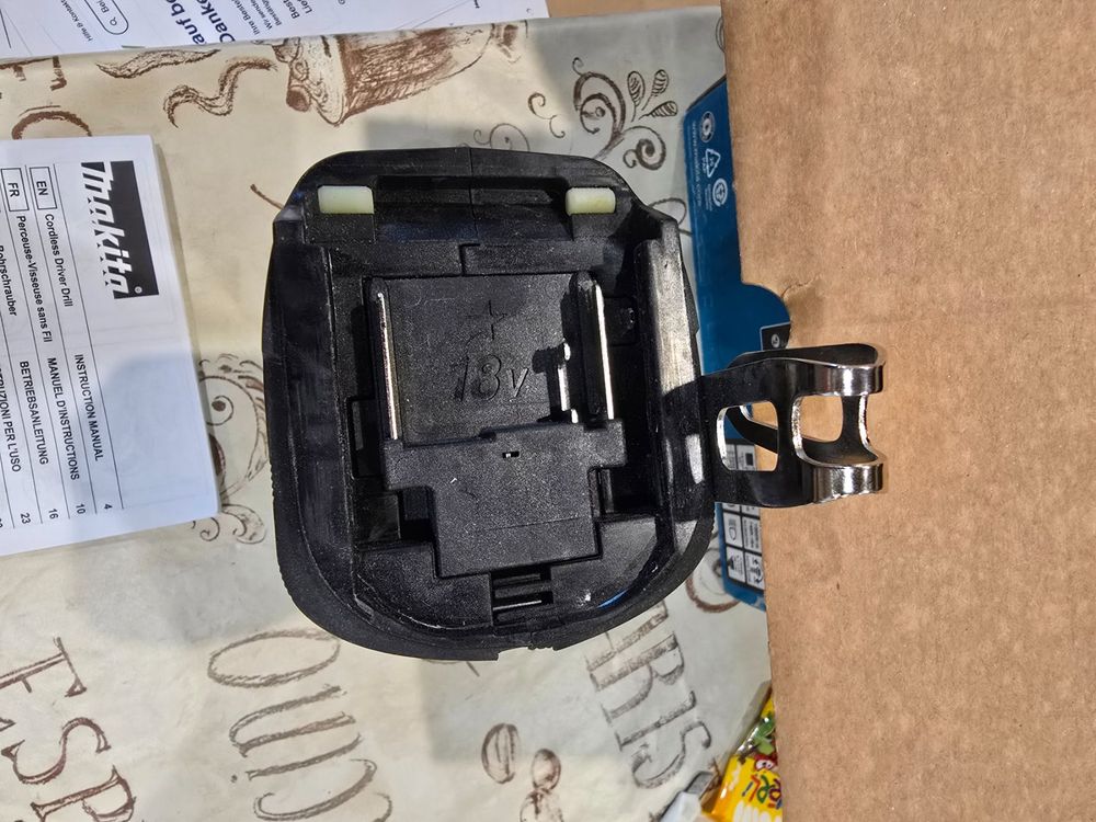 Makita DDF484 Black Edition Akku-Bohrmaschine 18V ohne Akku (Neu ...