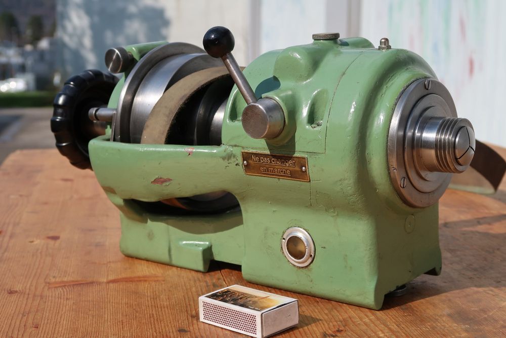 Schaublin 102 Spindelstock W20 mit Reduzier-Getriebe Nr.1906 (Gebraucht) in Biel/Bienne für CHF ...