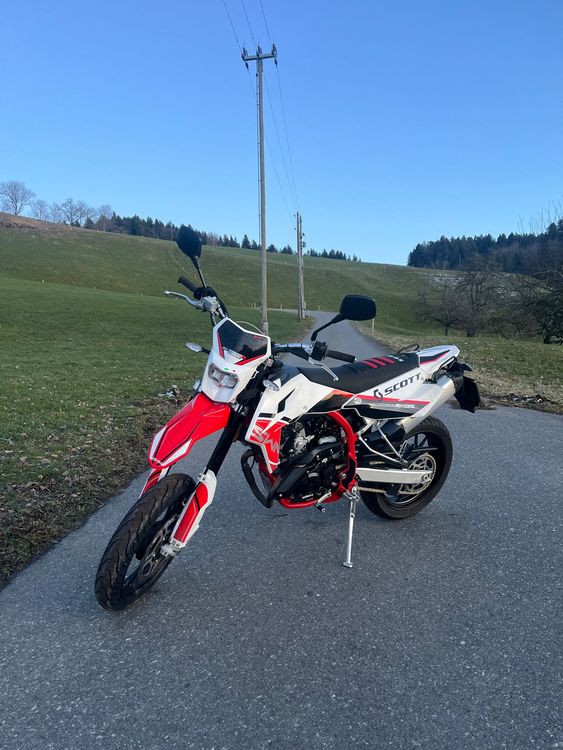 Elegantes Motorrad Ab 16 Bildnie6850