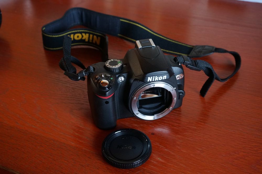 Nikon D60 Digital Spiegelreflexkamera Body | Kaufen auf Ricardo