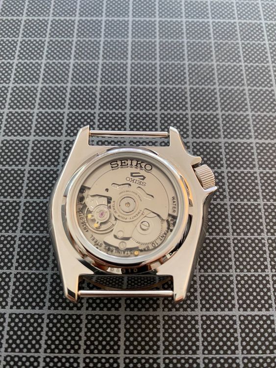 Seiko 5 Sports 4R36-07G0 (Gebraucht) in Bern für CHF 199 – mit Lieferung auf Ricardo kaufen