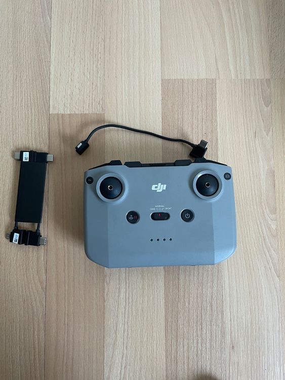 DJI Remote Controler Mavic Air 2/Mini 2/Mini 3/Air 2S/Mavic3 (Gebraucht ...